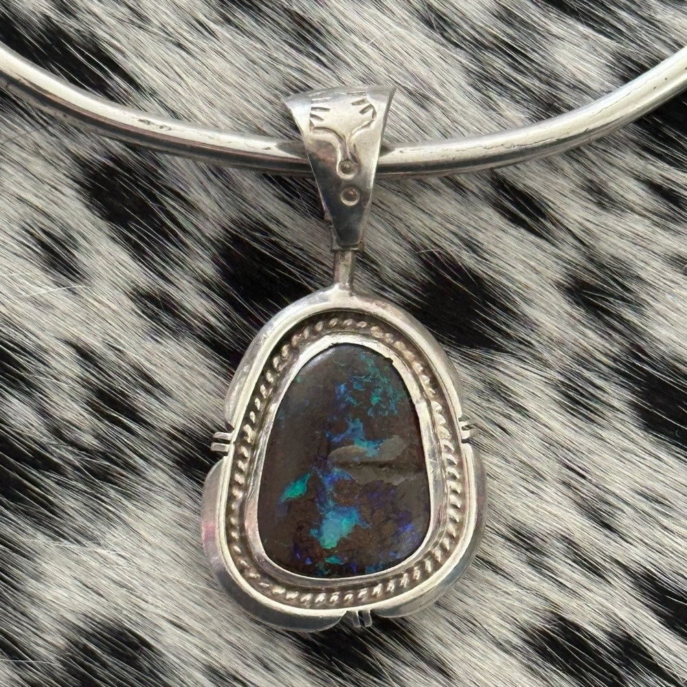 Australian Boulder Opal E. Etsitty Native Navajo Ster… - Gem